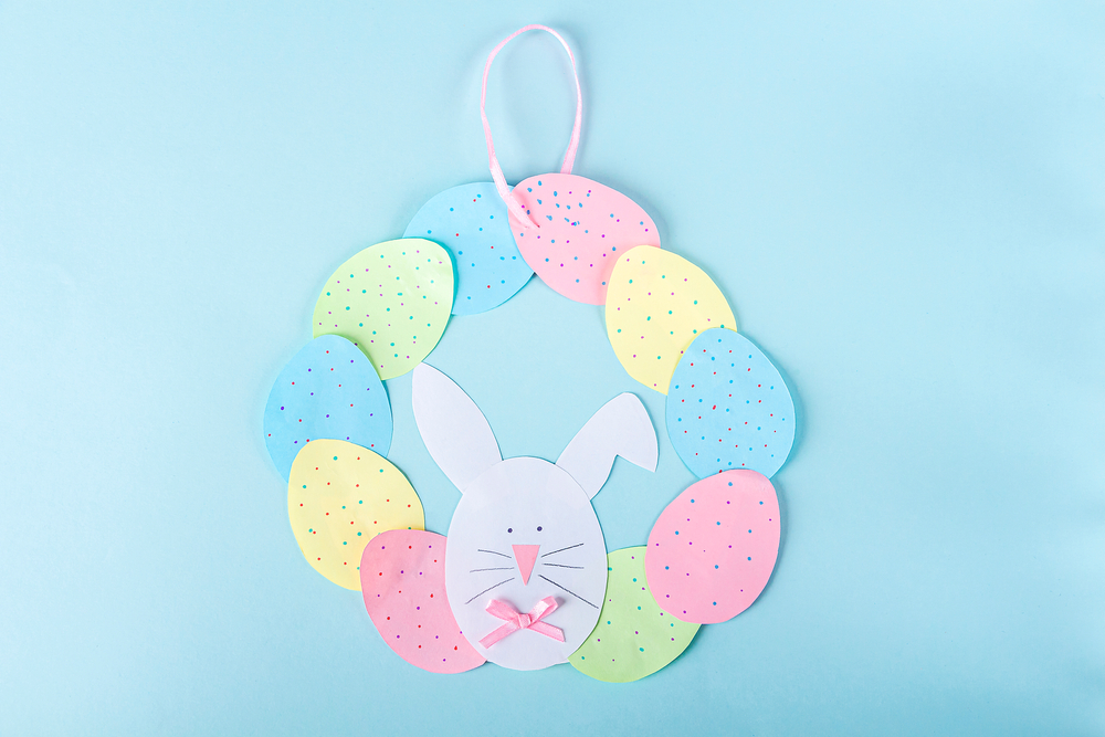 DIY : fabriquer une couronne de Pâques en papier