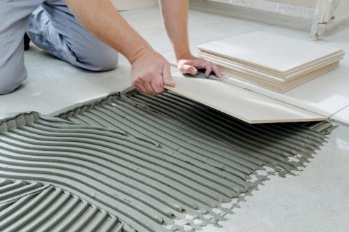 Colle de carrelage : comment bien la choisir